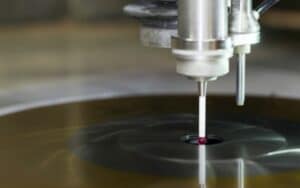 Make precision cutting easier with a measuring probe - Finepart